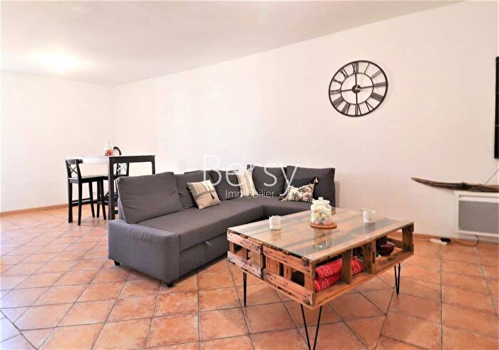 Appartement à louer - Mazan - 2 pièces - 1 chambre