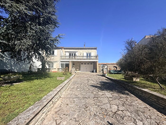 Maison à vendre - Carcassonne, Aéroport Salvaza - 6 pièces - 3 chambres