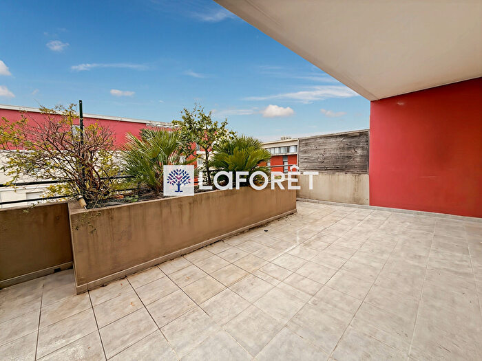 Appartement à vendre - Nîmes, collines - 3 pièces - 2 chambres