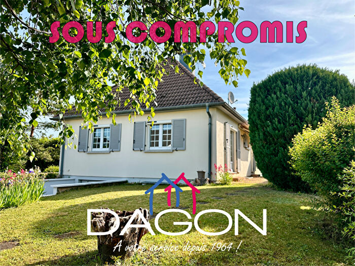 Rixheim, Centre-ville, Gare : Maison 5 pièces à vendre