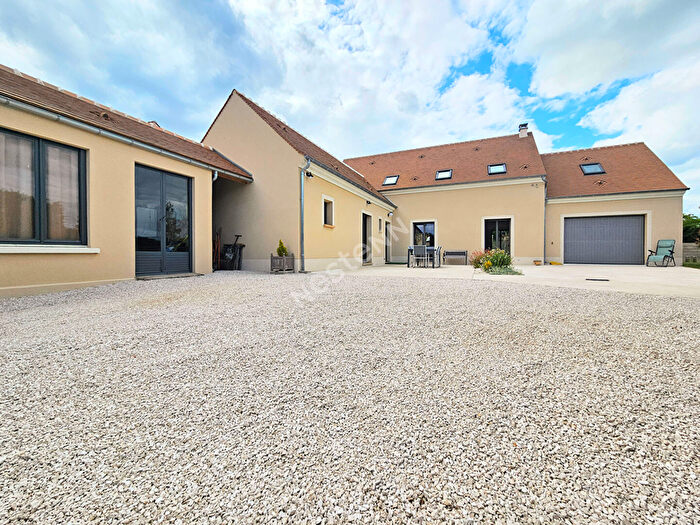 Us : Maison 7 pièces à vendre