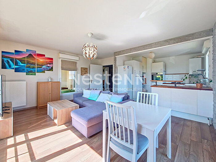 Appartement 4 pièces à vendre à Trappes, Coeur des Merisiers