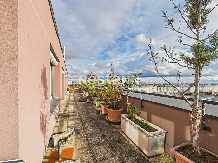 Appartement à vendre - Paris e , Barbès, Château Rouge - 5 pièces - 3 chambres