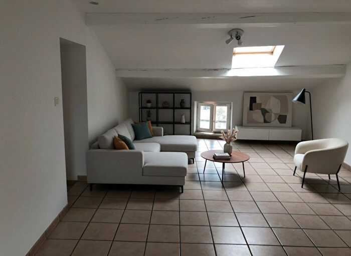 Appartement à louer - Chatiou-Duchesne, Romans-sur-Isère - 3 pièces - 2 chambres