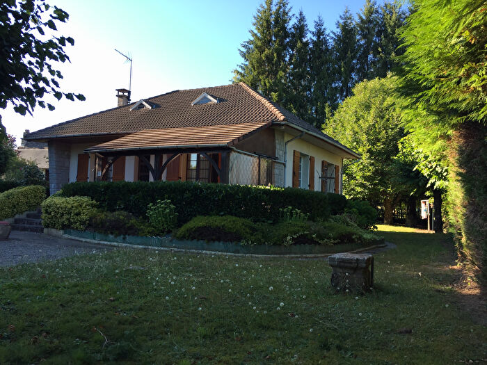 Maison à louer - Saint-Julien-aux-Bois - 4 pièces - 2 chambres
