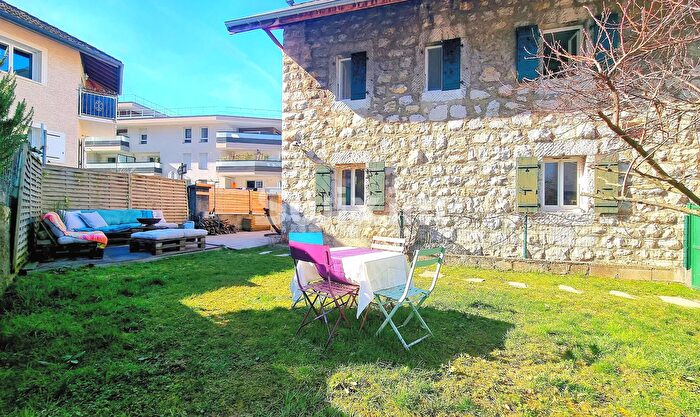 Appartement à vendre - Étrembières - 3 pièces - 1 chambre