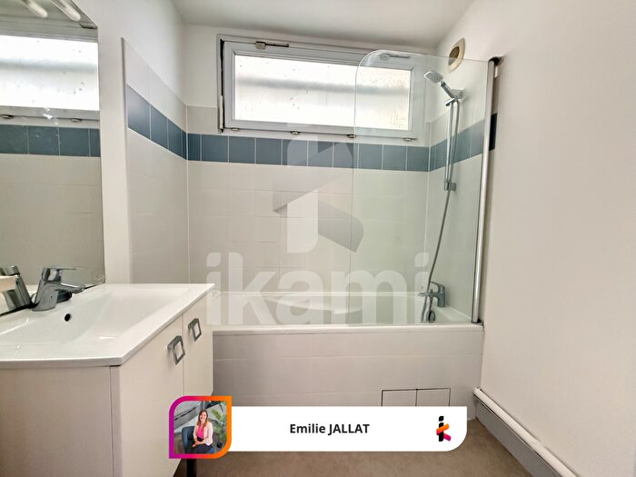 Appartement à vendre - Grenoble, Bajatière - 3 pièces - 2 chambres