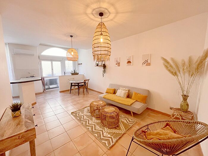 Appartement à vendre - Vidauban - 2 pièces - 1 chambre