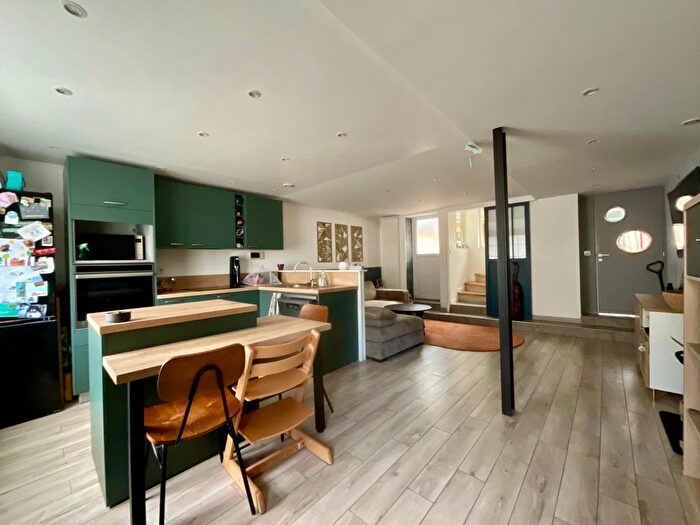 Maison à vendre - Laigneville - 4 pièces - 3 chambres