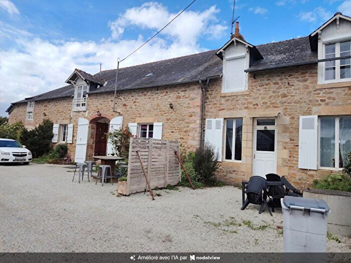 Maison 11 pièces à Landébia, à vendre