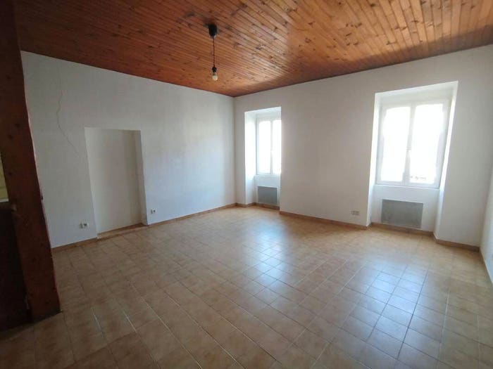 Joyeuse : Appartement 3 pièces à louer