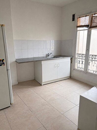 Appartement 2 pièces à Centre Ville-Basilique, Saint-Denis, à louer