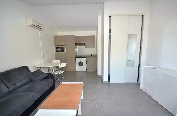 Biot : Appartement 1 pièce à louer
