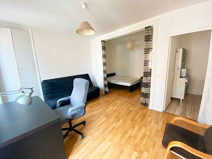 Ballainvilliers, Clermont-Ferrand : Appartement 2 pièces à louer