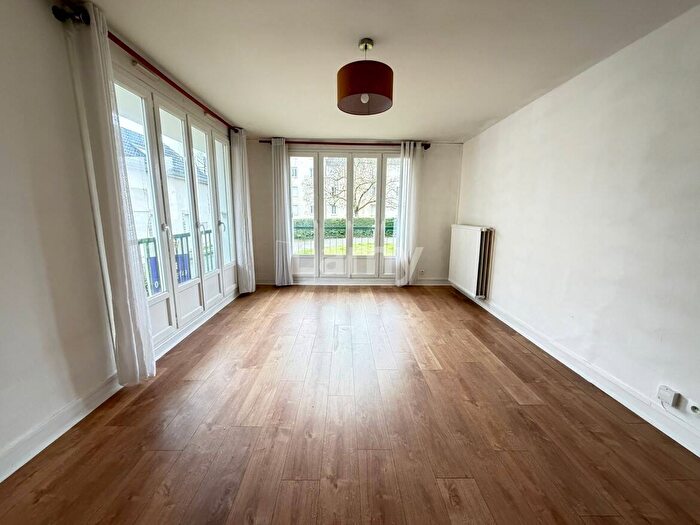 Appartement à louer - Saint Dominique-Forêt, Montargis - 2 pièces