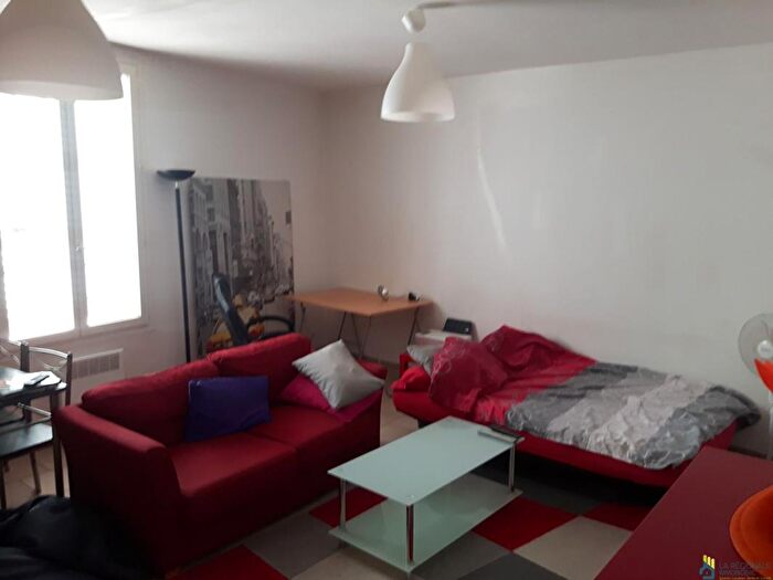 Appartement 1 pièce à louer - Signes
