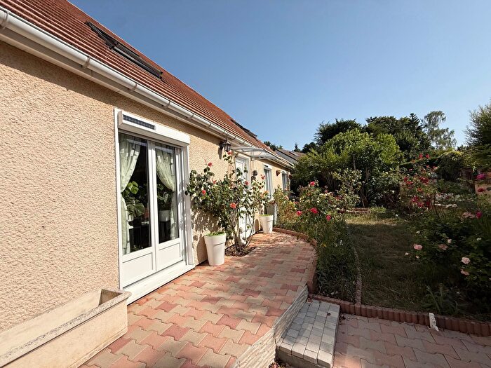 Maison 6 pièces à vendre à Villiers-Saint-Frédéric