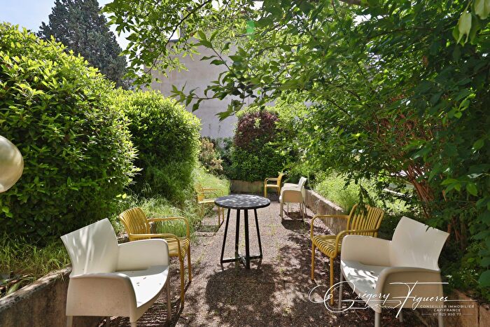 Appartement 4 pièces à Saint-Étienne, Crêt de Roc, à vendre