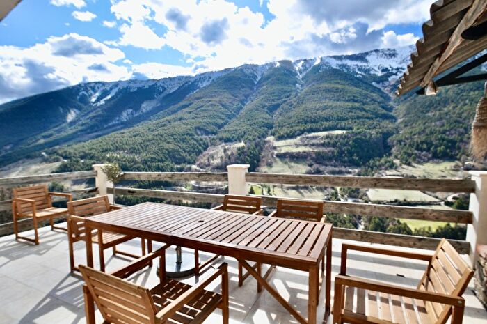 Maison à vendre - Méailles - 6 pièces - 5 chambres