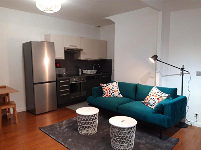 Appartement 2 pièces à louer à Nanterre, Centre-ville