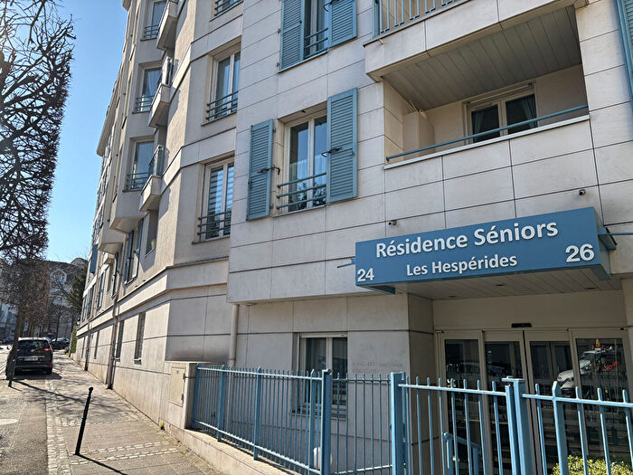 Rueil-Malmaison, Coeur de Ville - Appartement 1 pièce à vendre