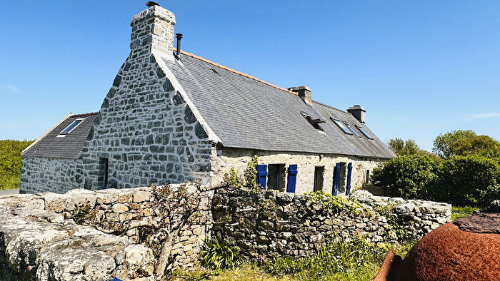 Maison à vendre - Crozon - 6 pièces - 5 chambres