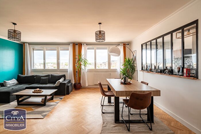 Appartement à vendre - Le Mans, Pontlieue - 4 pièces - 3 chambres