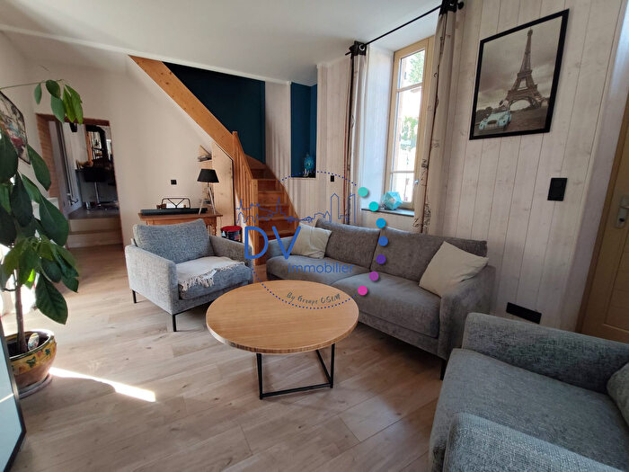 Maison 6 pièces à vendre à Saint-Clément-sur-Valsonne