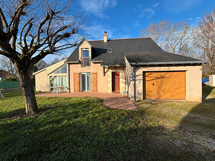 Maison à vendre - Avoine - 6 pièces - 4 chambres