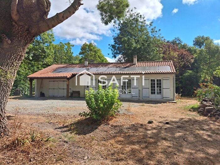 Maison 4 pièces à vendre à Frontenay-Rohan-Rohan