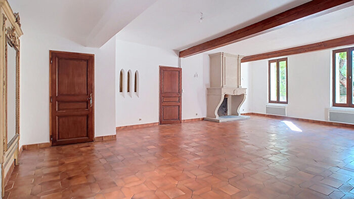 Appartement à louer - Carpentras - 4 pièces - 3 chambres