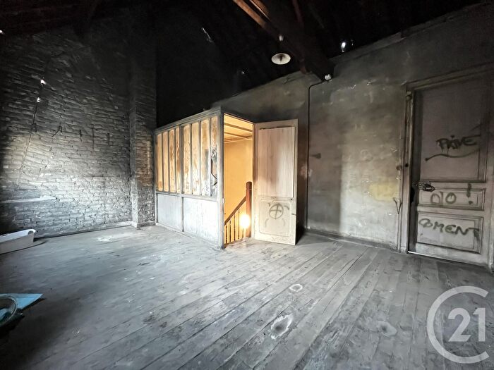 Appartement à vendre - Roubaix, Fosses aux Chênes, Alma Gare - 2 pièces - 1 chambre