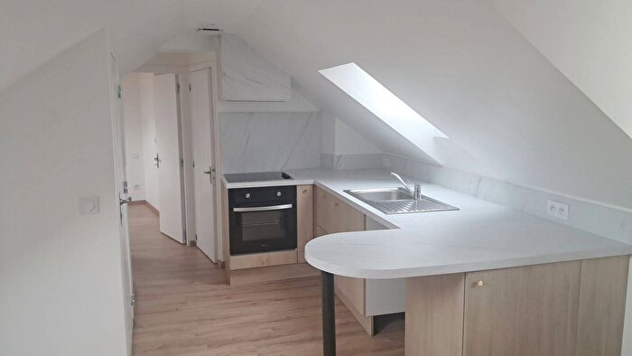 Appartement 1 pièce à Lisieux, à louer