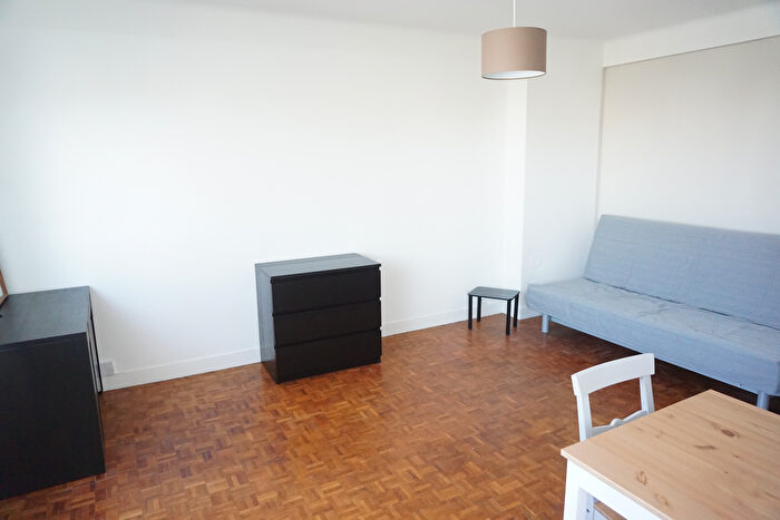 Appartement à louer - Toulouse, Saint-Michel - 1 pièce