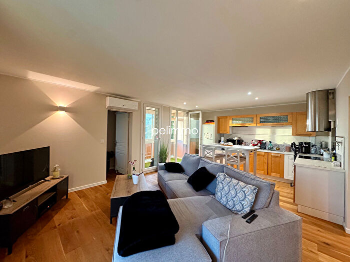 Appartement à vendre - Aix-en-Provence, Pont de lArc - 3 pièces - 2 chambres