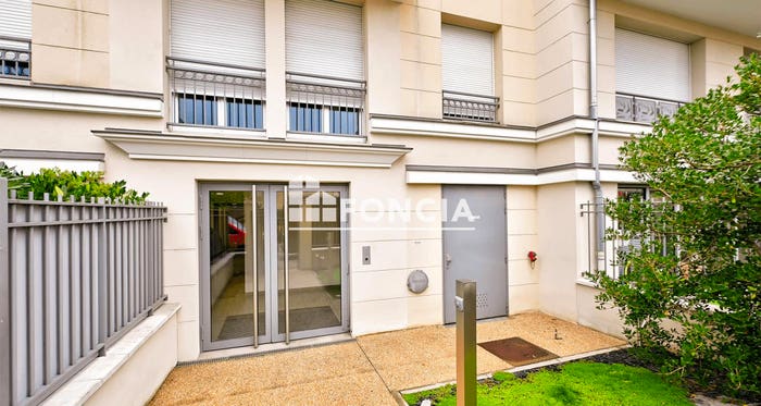 Poissy, Foch, Les Sablons - Appartement 2 pièces à vendre