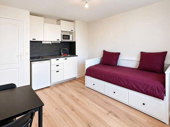 Rive de Seine Sud Est, Melun : Appartement 1 pièce à louer