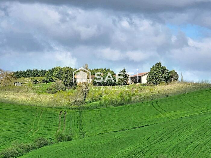 Maison à vendre - Sauveterre - 5 pièces - 4 chambres