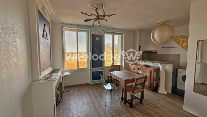 Appartement à louer - Angoulême - 1 pièce - 1 chambre