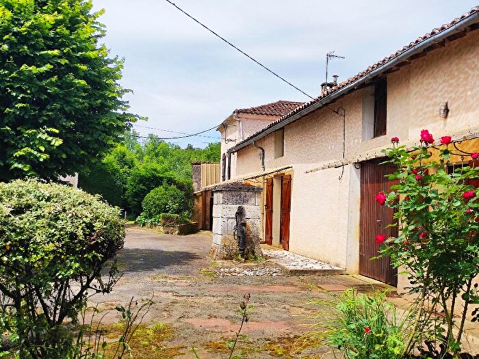 Maison à vendre - Villars - 8 pièces - 4 chambres