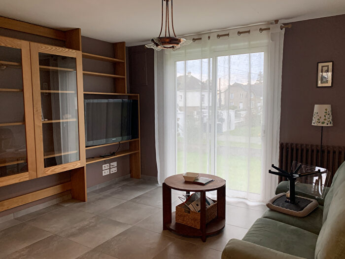 Maison 5 pièces à Pontivy, Château-Gaillard, à louer