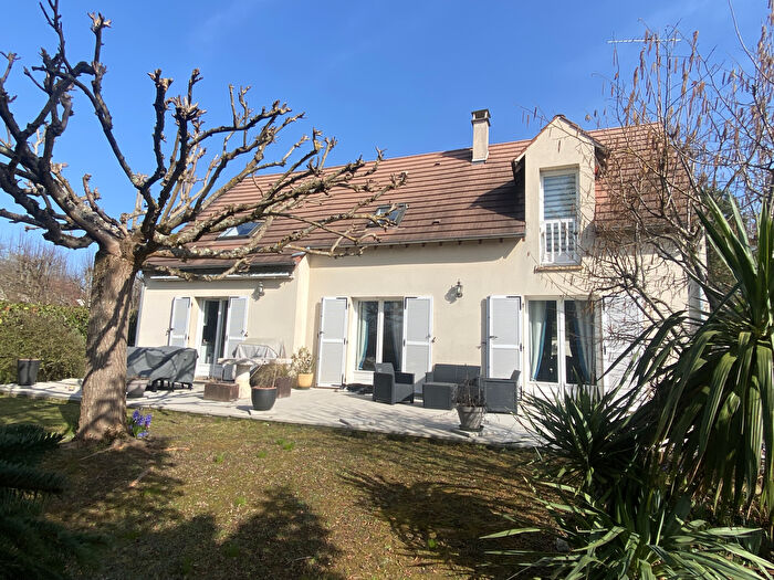 Maison à vendre - Livry-sur-Seine - 6 pièces - 4 chambres