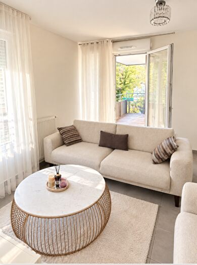 Saint-Fons, Centre-ville, Chassagnon - Appartement 3 pièces à vendre