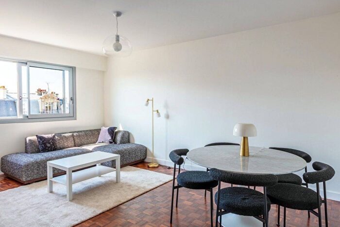 Appartement à louer - Nation-Alexandre Dumas, Paris ème arrondissement - 3 pièces - 2 chambres