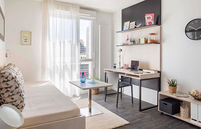 Appartement à louer - Gorge du Loup-Champvert, Lyon ème arrondissement - 1 pièce