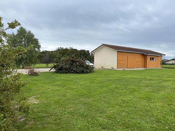 Montrevel-en-Bresse : Maison 3 pièces à vendre