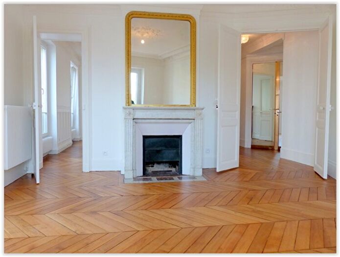 Appartement 4 pièces à vendre - Levallois-Perret, Front de Paris