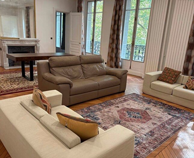 Triangle d'Or, Paris 8ème arrondissement - Appartement 6 pièces à louer