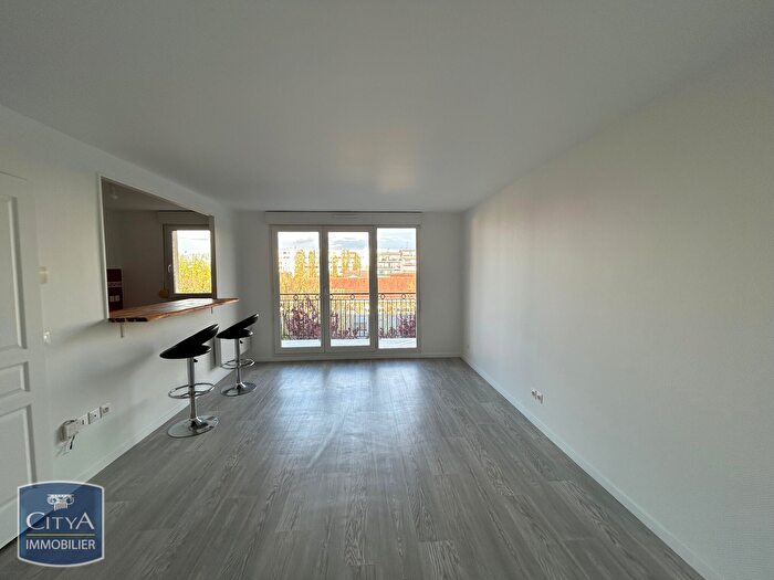 Appartement 3 pièces à vendre à Les Pavillons-sous-Bois, Centre-ville, Basoche