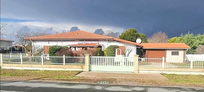 Maison à vendre - Marcheprime - 8 pièces - 4 chambres